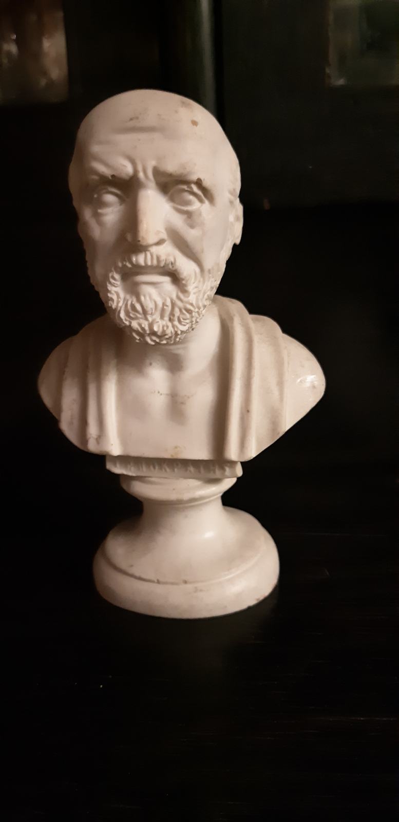 kipec, alabaster Hipokrat