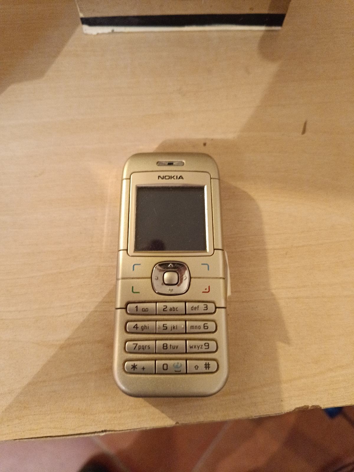 mobilni telefon nokia