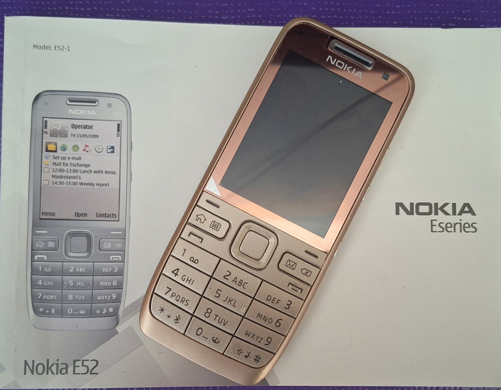 NOKIA E 52