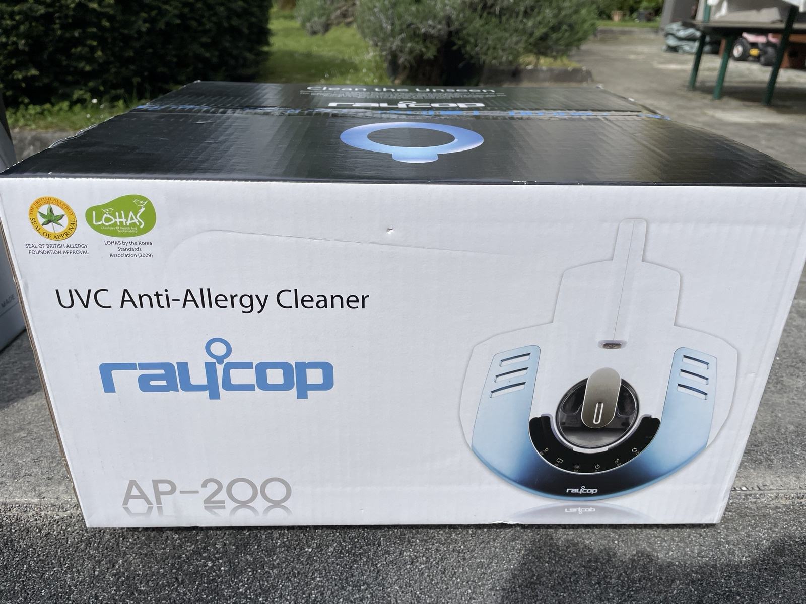 Antialergijski/antibakterijski sesalnik Raycop AP-200SLB -nov