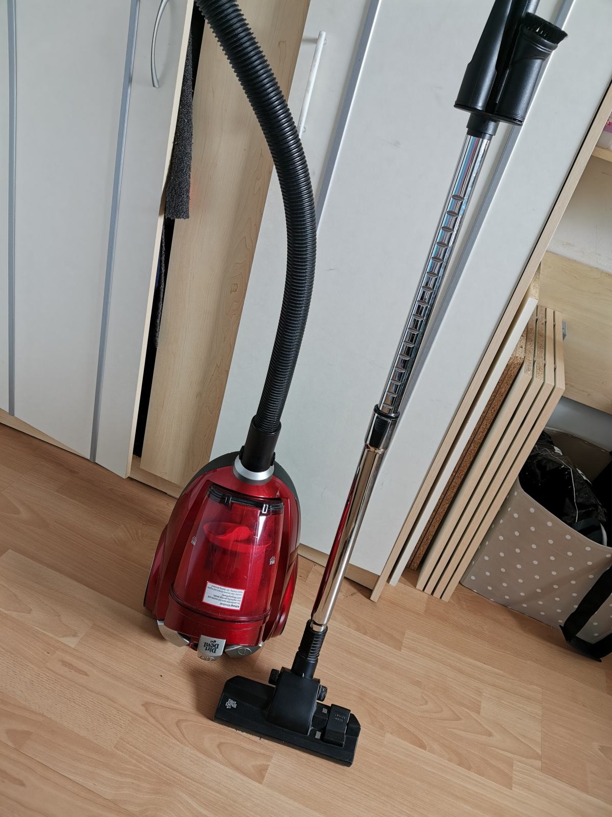 Sesalec Centec Dirt Devil