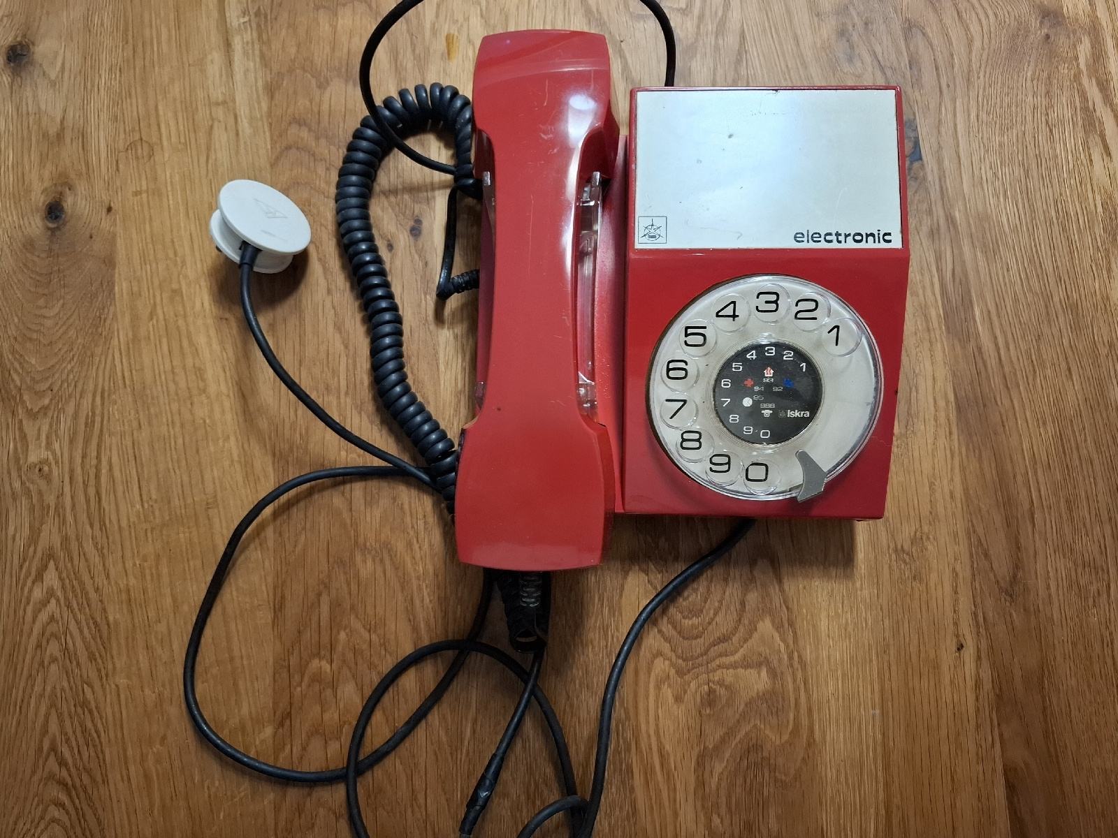 Star retro Iskrin telefon