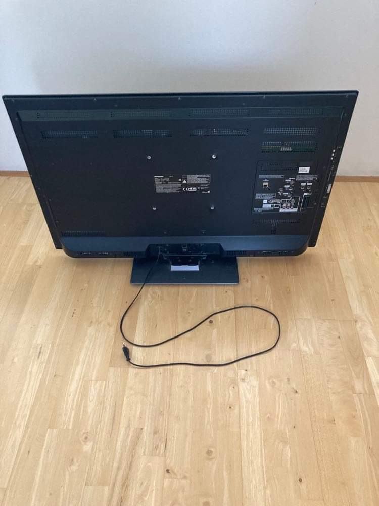 Panasonic HDMI TV