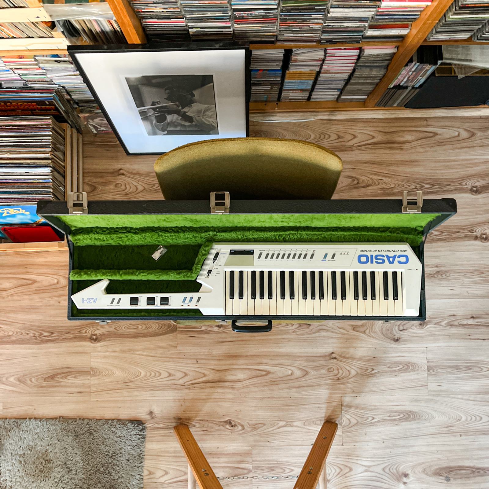 Casio AZ-1 Keytar Vintage (Very rare)