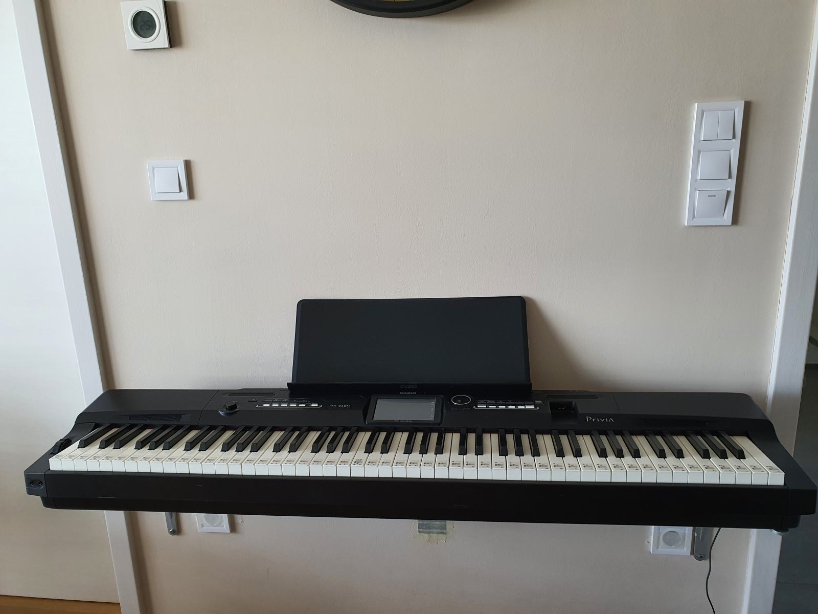 Casio Privia PX-360M električni klavir klaviatura, 3 pedalni sistem