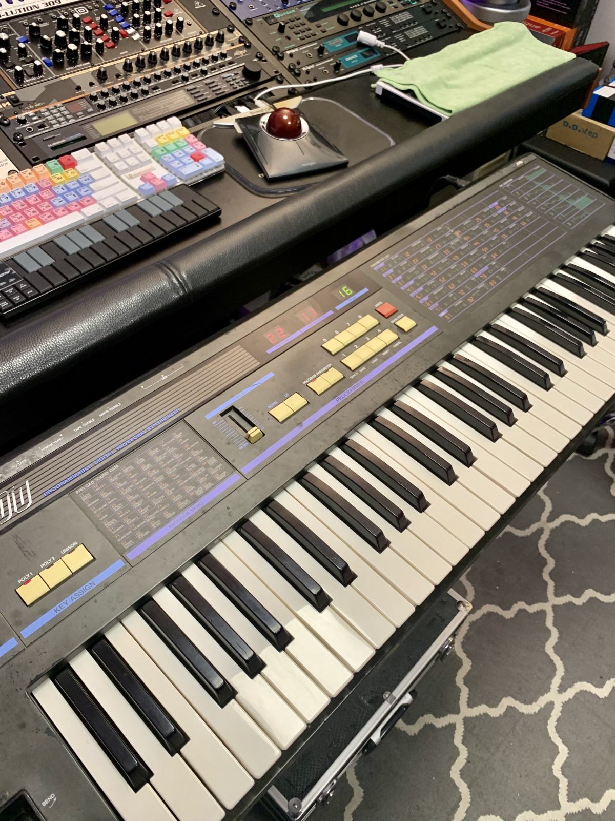 Korg DW 6000 Vintage Polyphonic Analog Synth