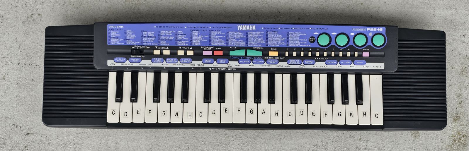 Yamaha PortaSound PSS-16 V delujočem stanju klavijatura Brez napak Ce