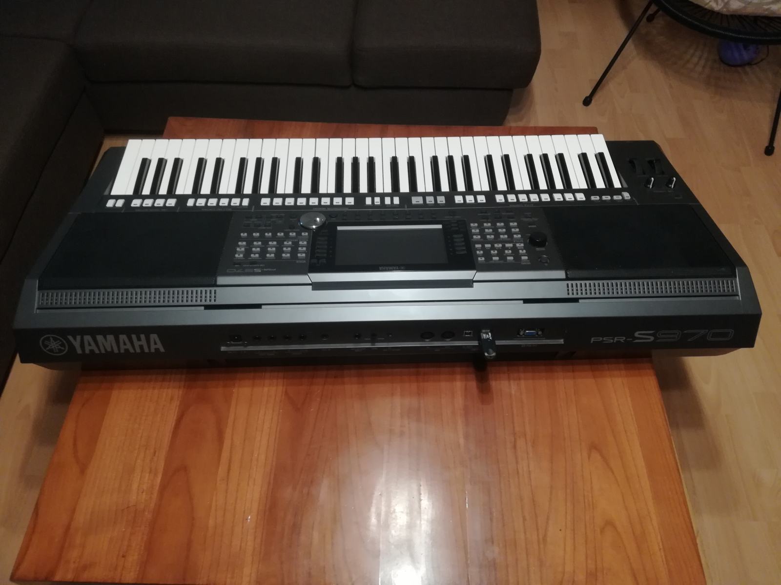 Yamaha psr s970
