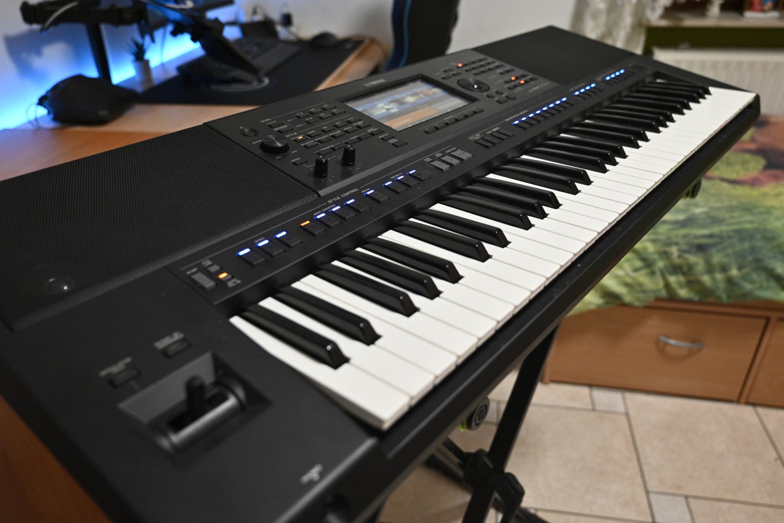 Yamaha PSR-SX700