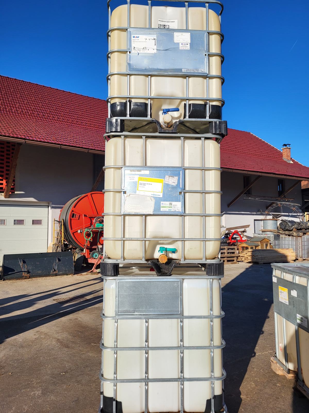 Cisterna IBC 1000 L, plastična