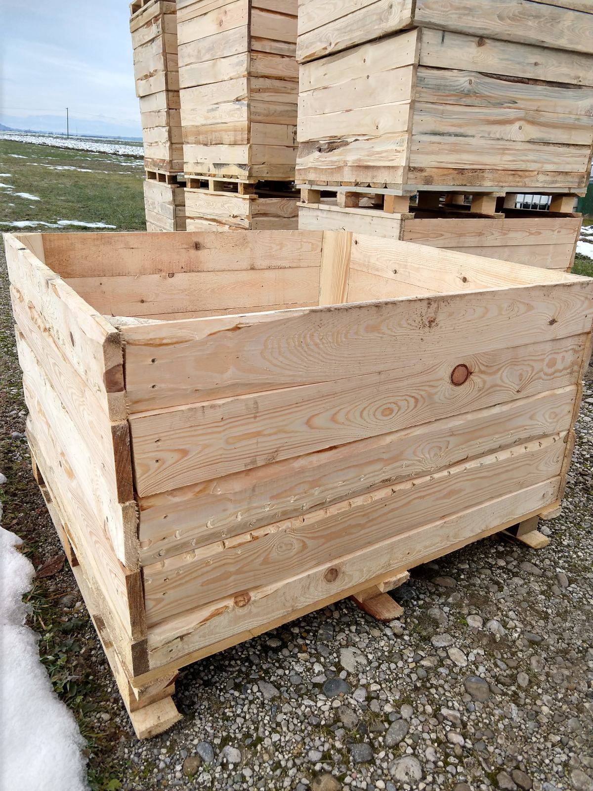 LESENI ZABOJ-(BOX)