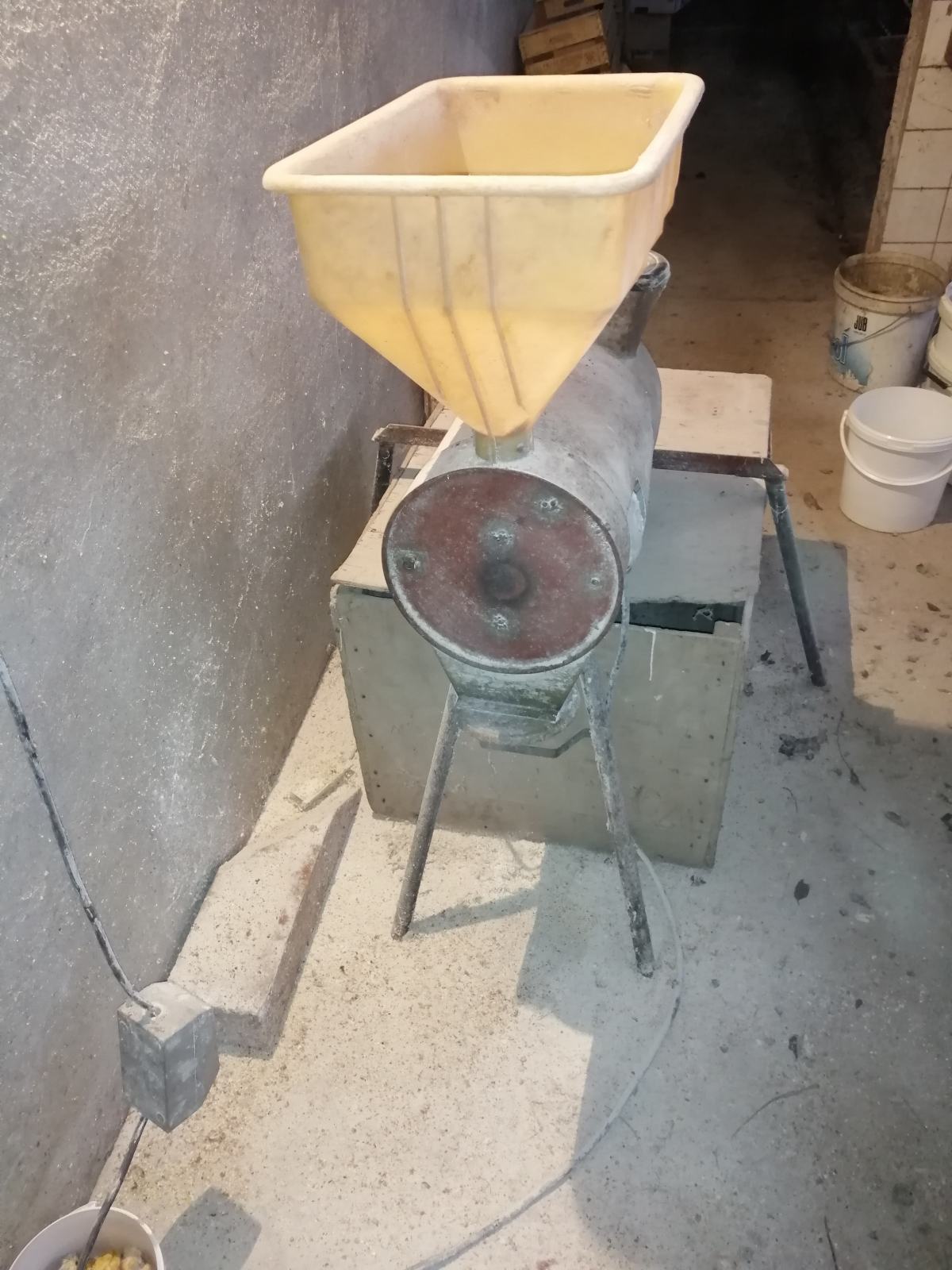 Mlin, šrotar za zrnje