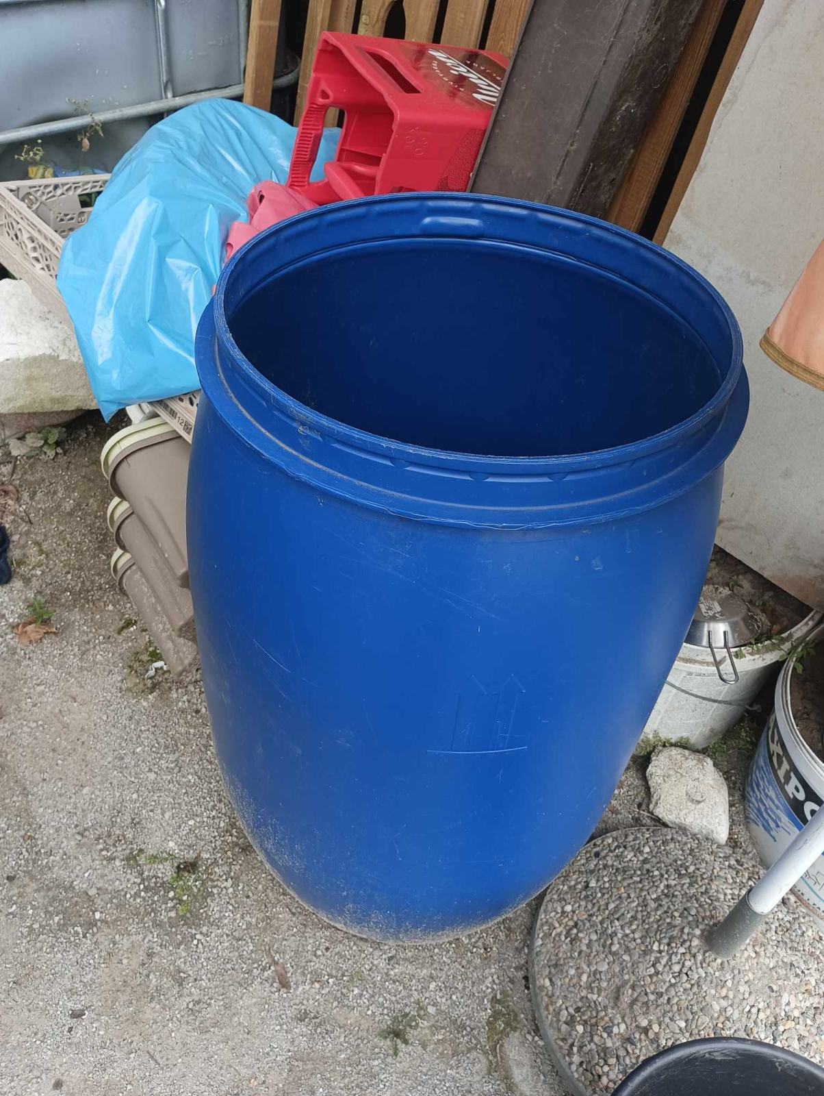 PLASTIČEN SOD 120L
