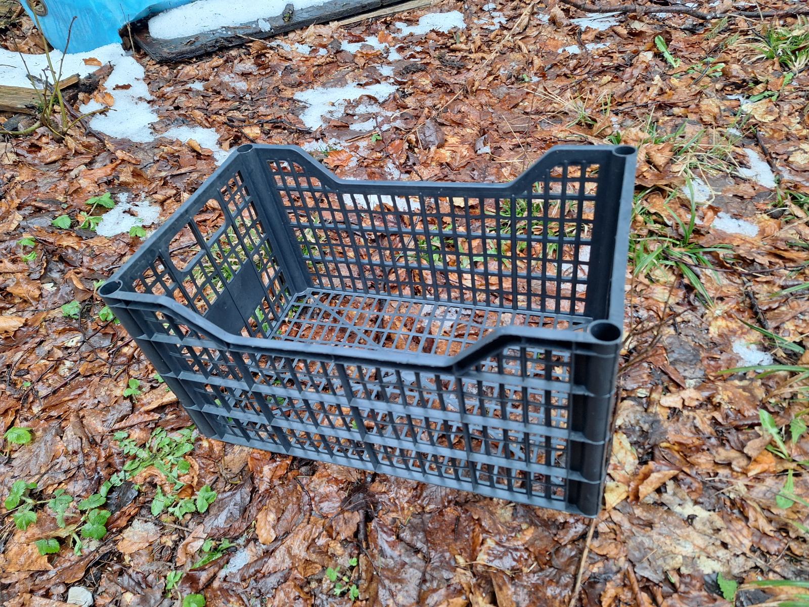 Plastične gajbice, kocke, 50x30x28