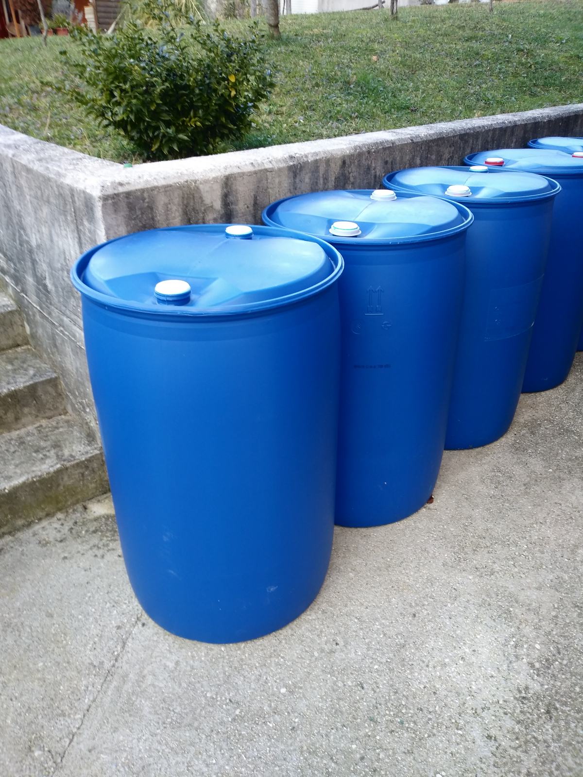 Plastični sodi 200l za gorivo