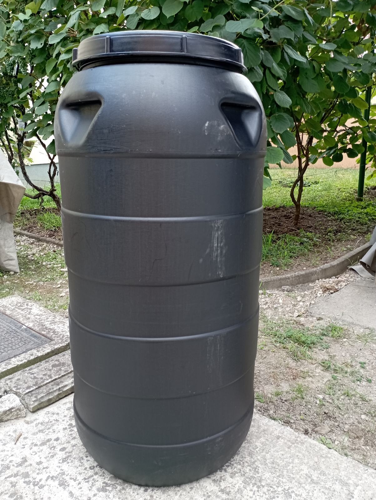PVC SOD 200 l.(za prehrambene namene)