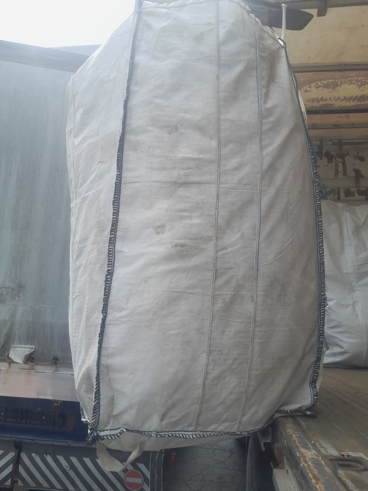 BIG BAGI