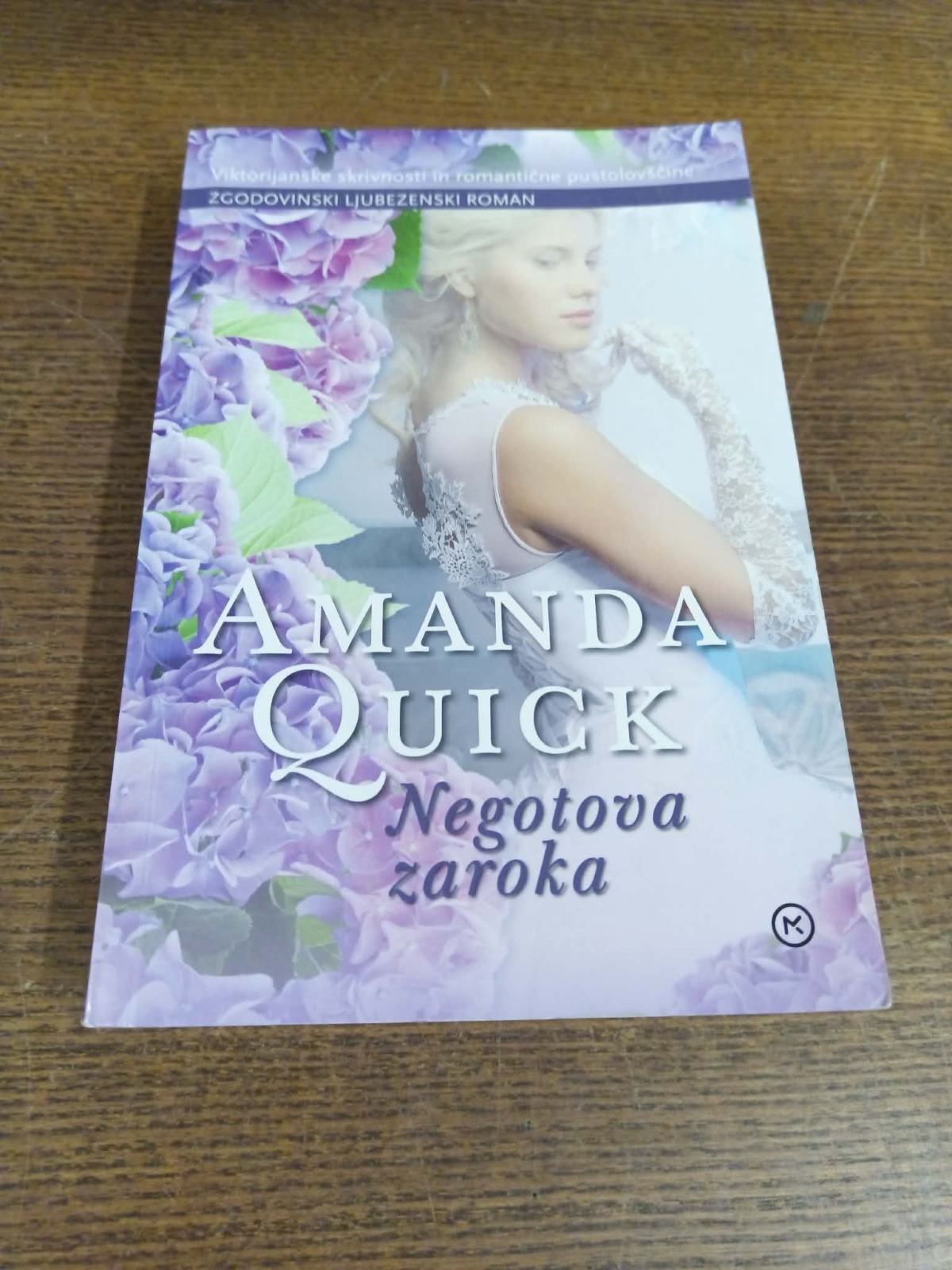 AMANDA QUICK NEGOTOVA ZAROKA