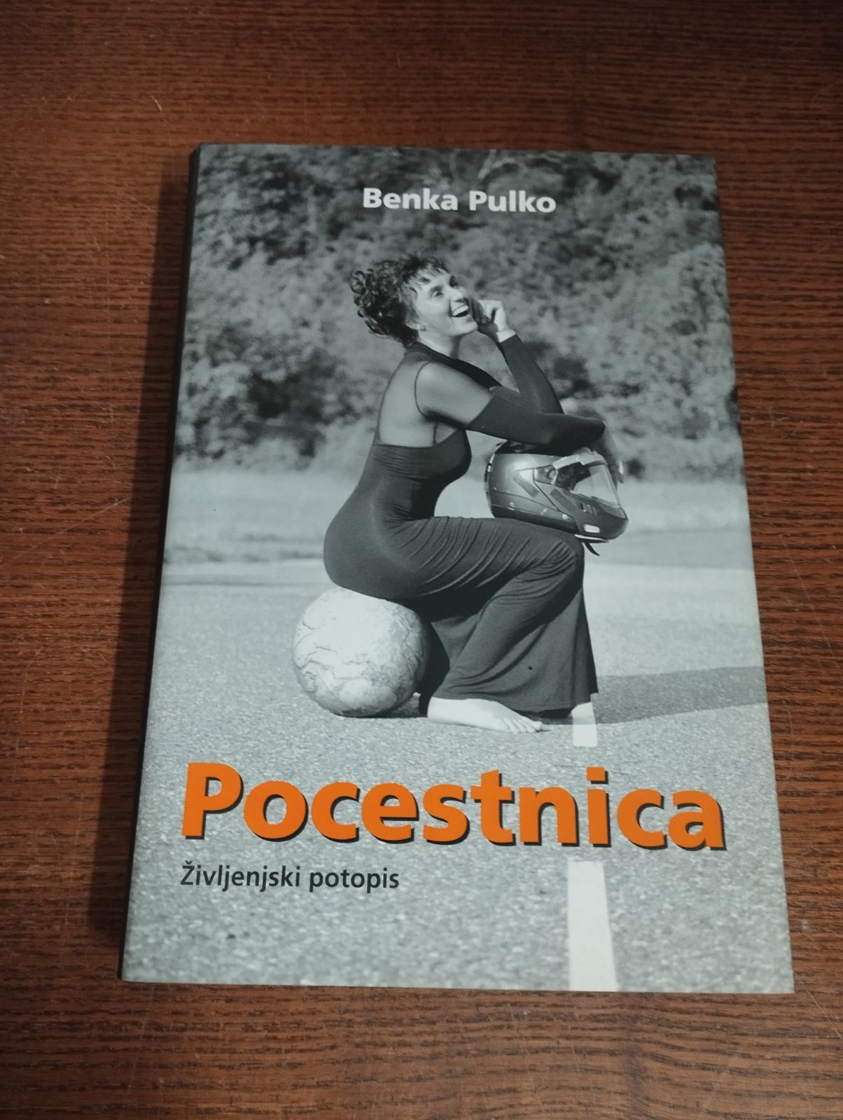 BENKA PULKO POCESTNICA