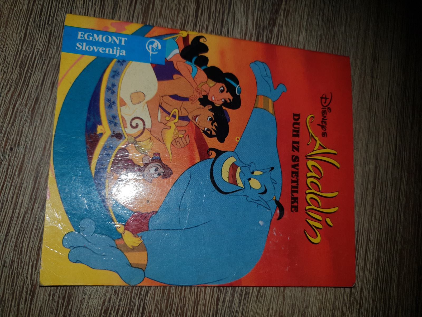 DISNEY`S ALADDIN DUH IZ SVETILKE