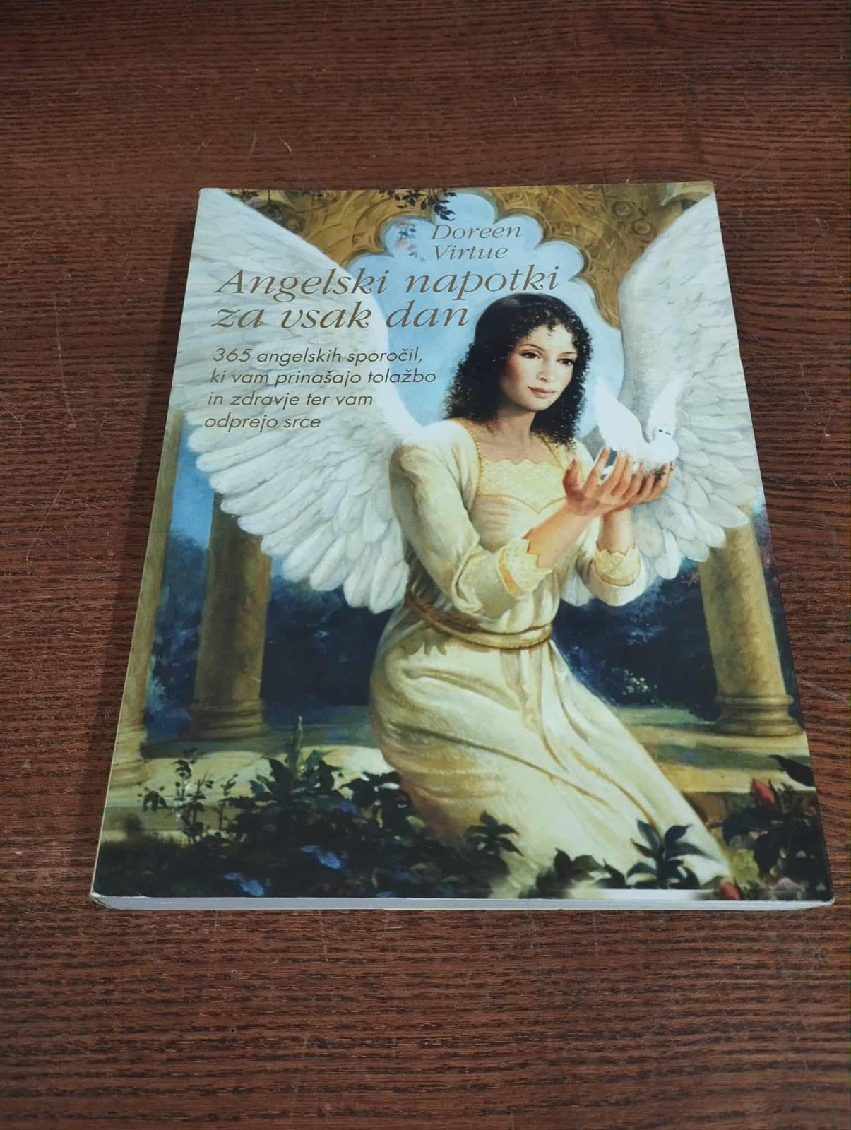 DOREEN VIRTUE ANGELSKI NAPOTKI ZA VSAK DAN