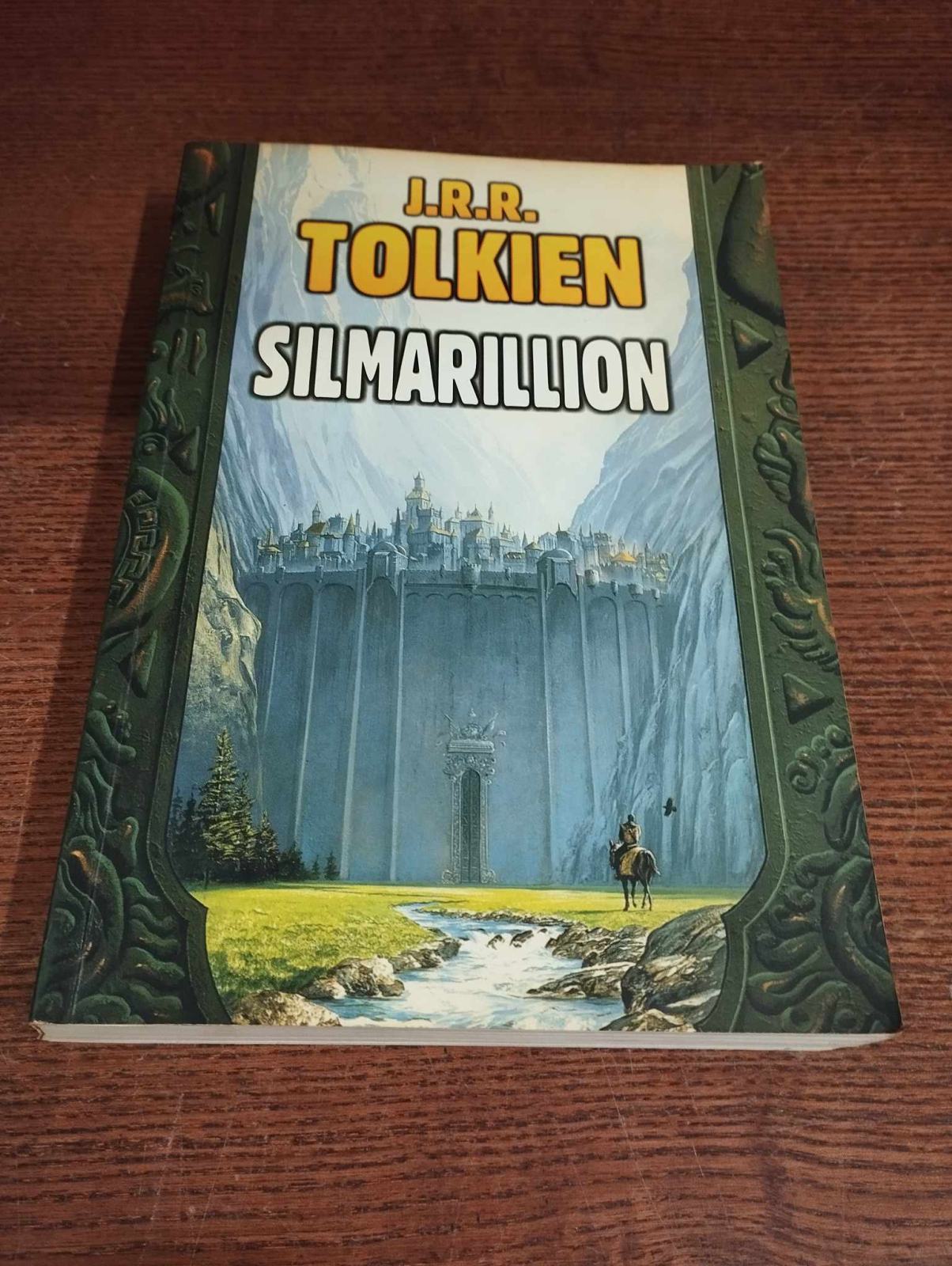 J.R.R. TOLKIEN SILMARILLION