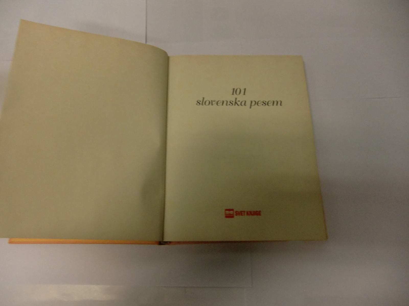KNJIGA 101 SLOVENSKA PESEM