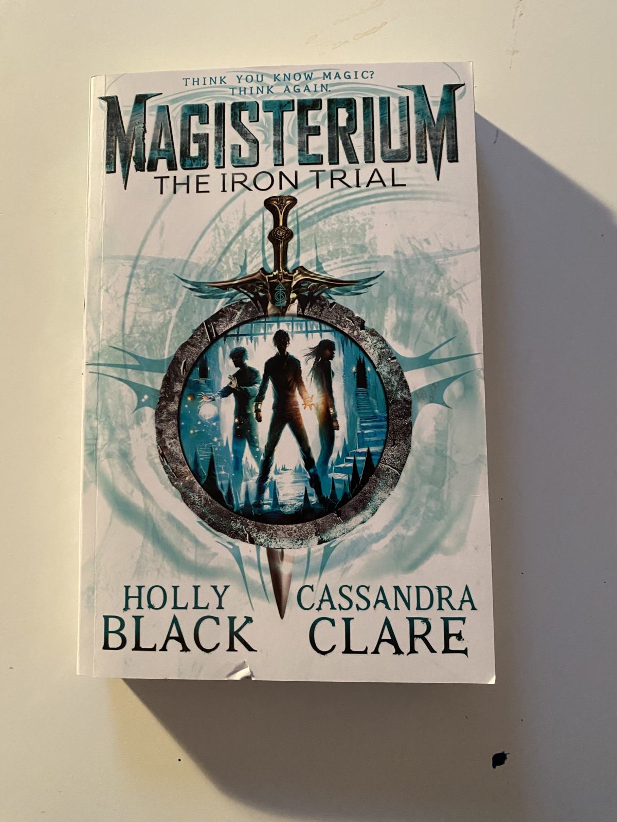 Magisterium - The Iron Trial knjiga