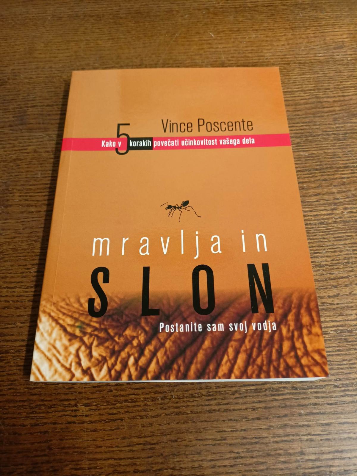 MRAVLJA IN SLON POSTANITE SAM SVOJ VODJA