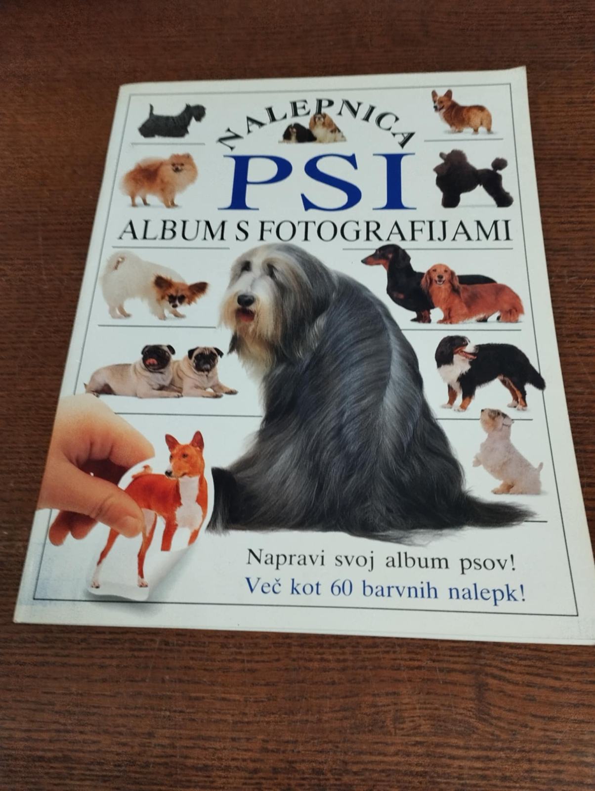 NALEPNICA PSI ALBUM S FOTOGRAFIJAMI