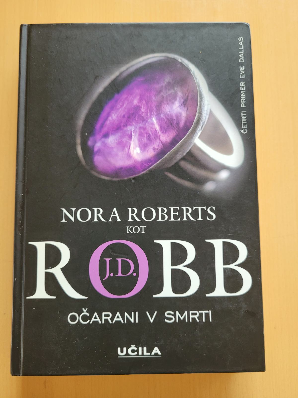 Nora Roberts, Očarani v smrti