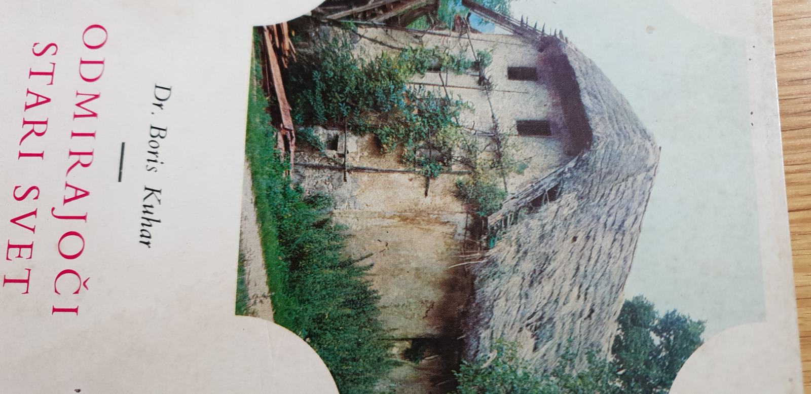 Odmirajoči stari svet vasi (Boris Kuhar)