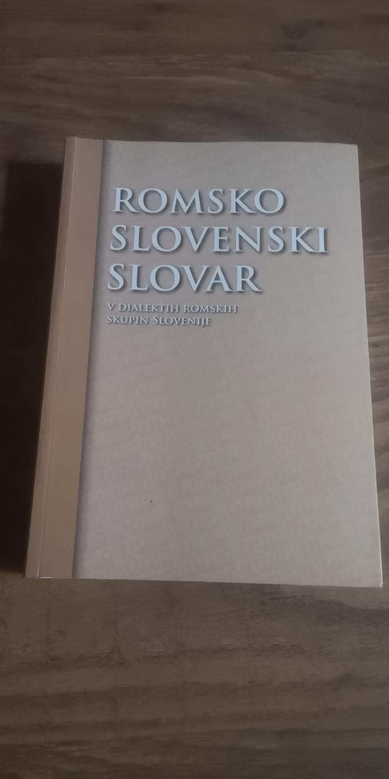 Romsko slovenski slovar