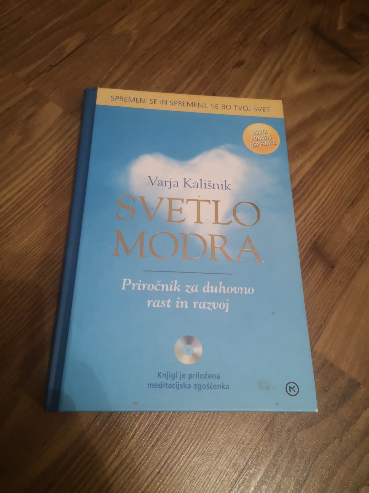 Svetlo modra - Kališnik
