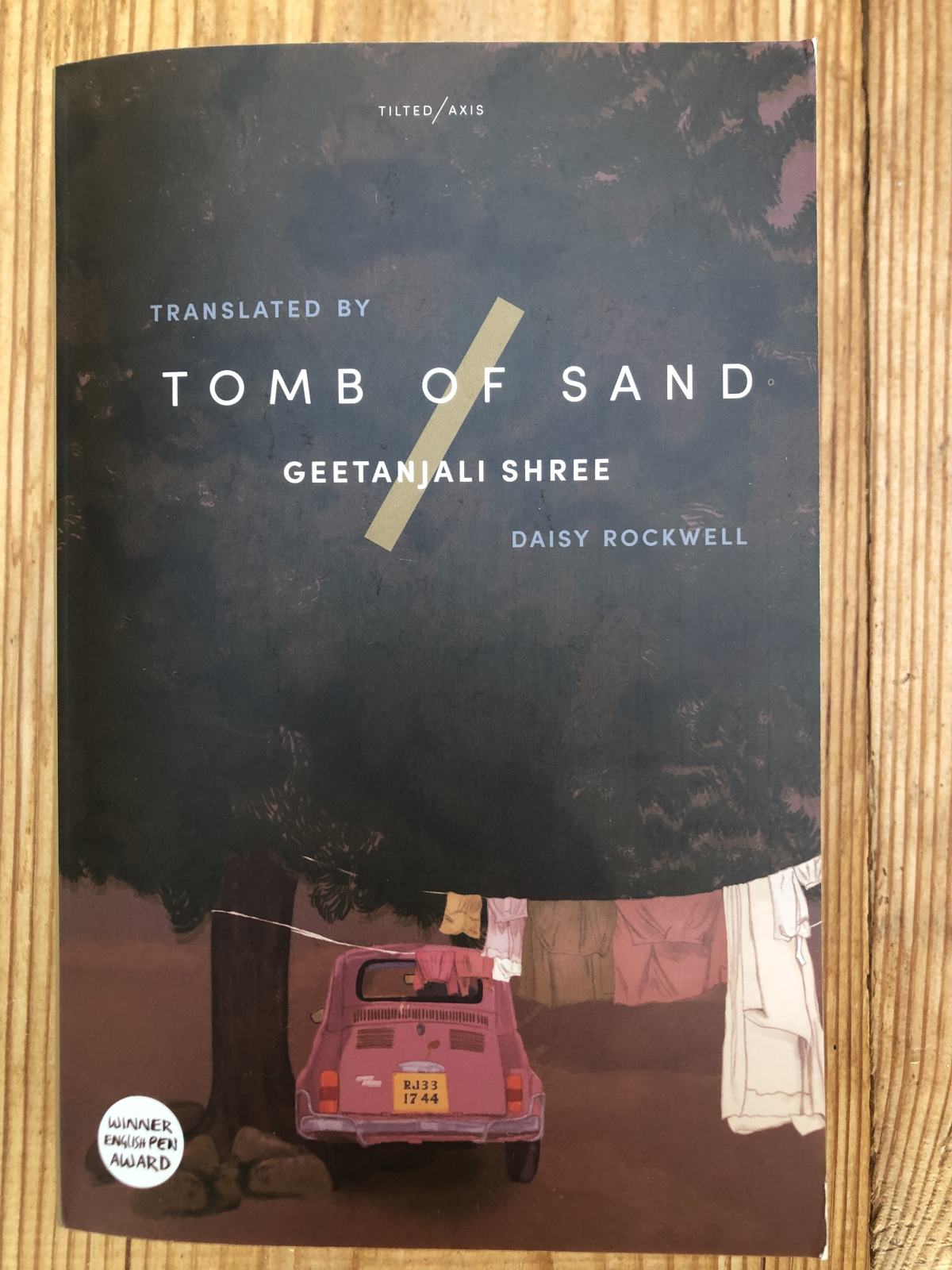 Tomb of Sand, Geetanjali Shree