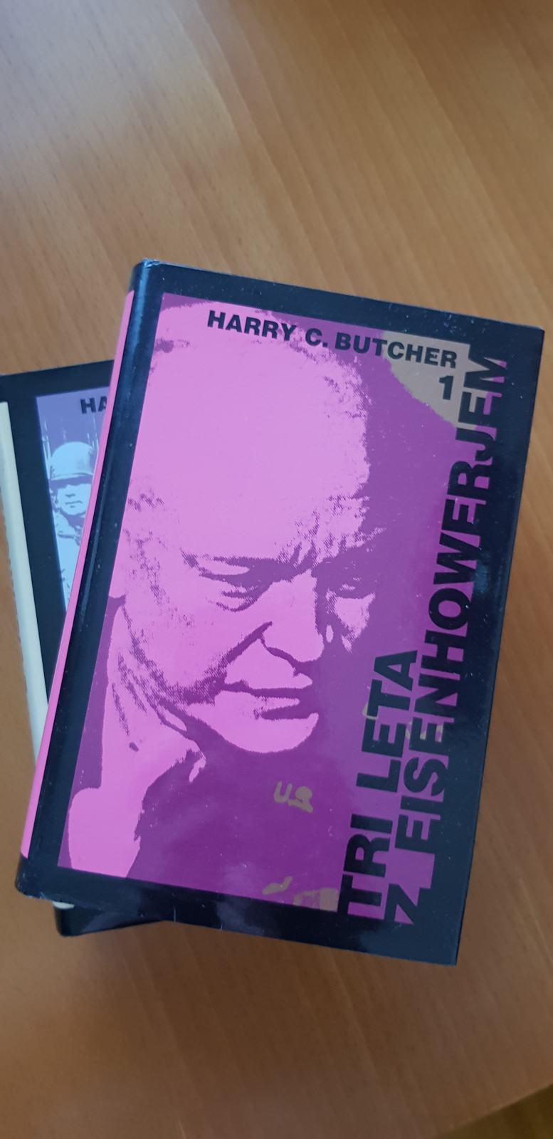 TRI LETA Z EISENHOWERJEM 1-2 (Harry C. Butcher)