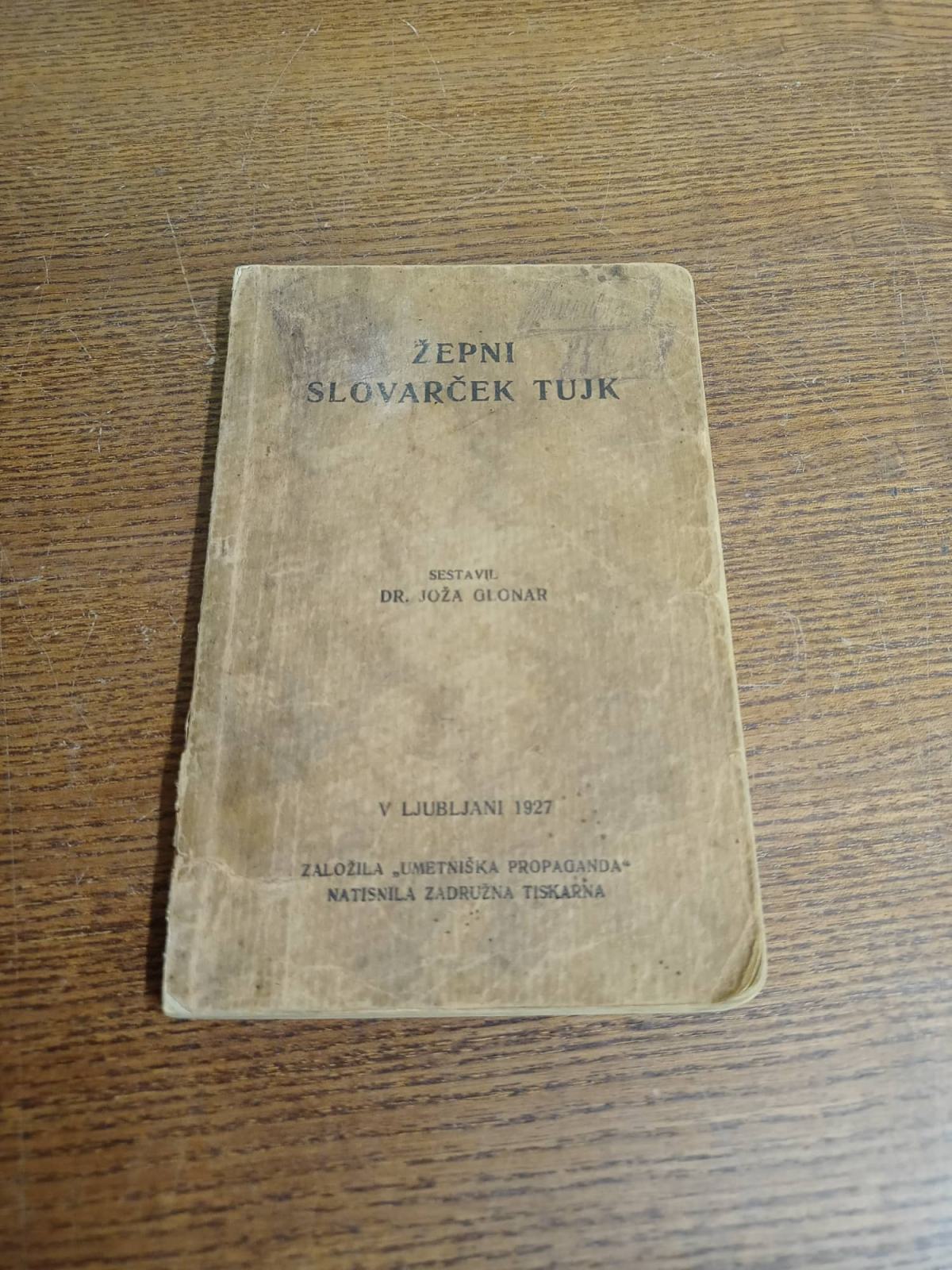 ŽEPNI SLOVARČEK TUJK 1927
