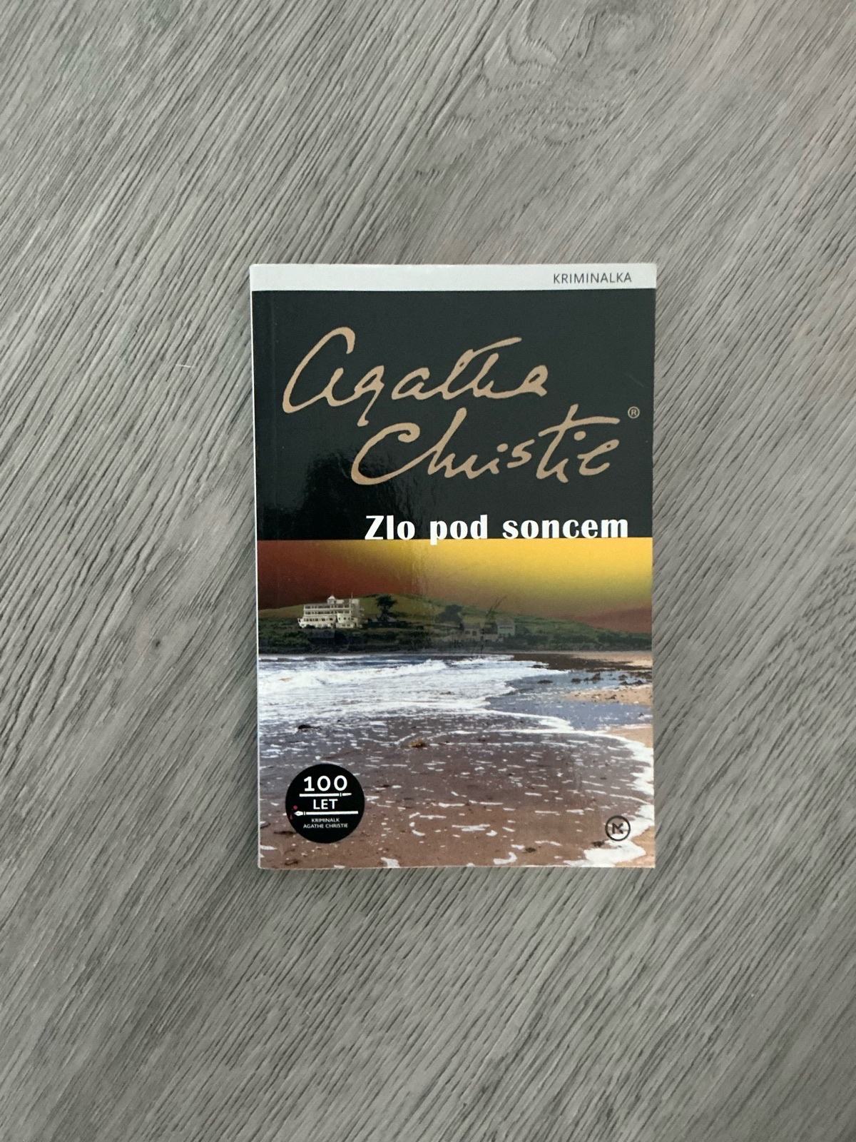 Zlo pod soncem. Agatha Christie