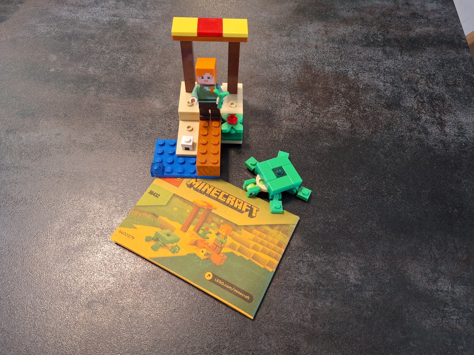 30432 - The Turtle Beach polybag Minecraft LEGO kocke.