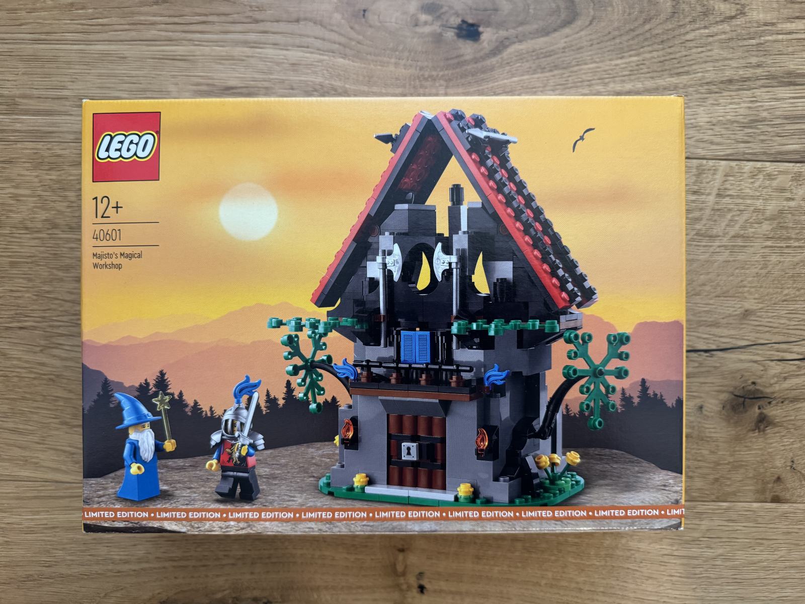 40601 LEGO Majistos Magical Workshop