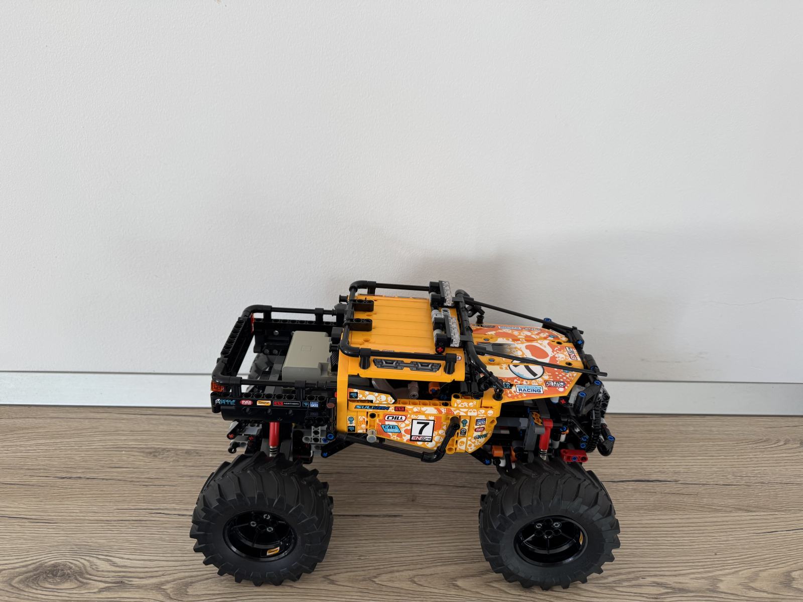 42099 LEGO Technic 4x4 X-Treme Off-Roader