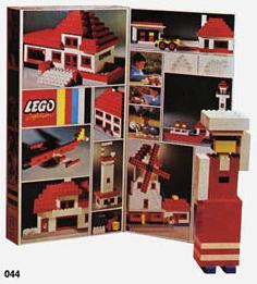 LEGO 044 Basic Building Set (1968)