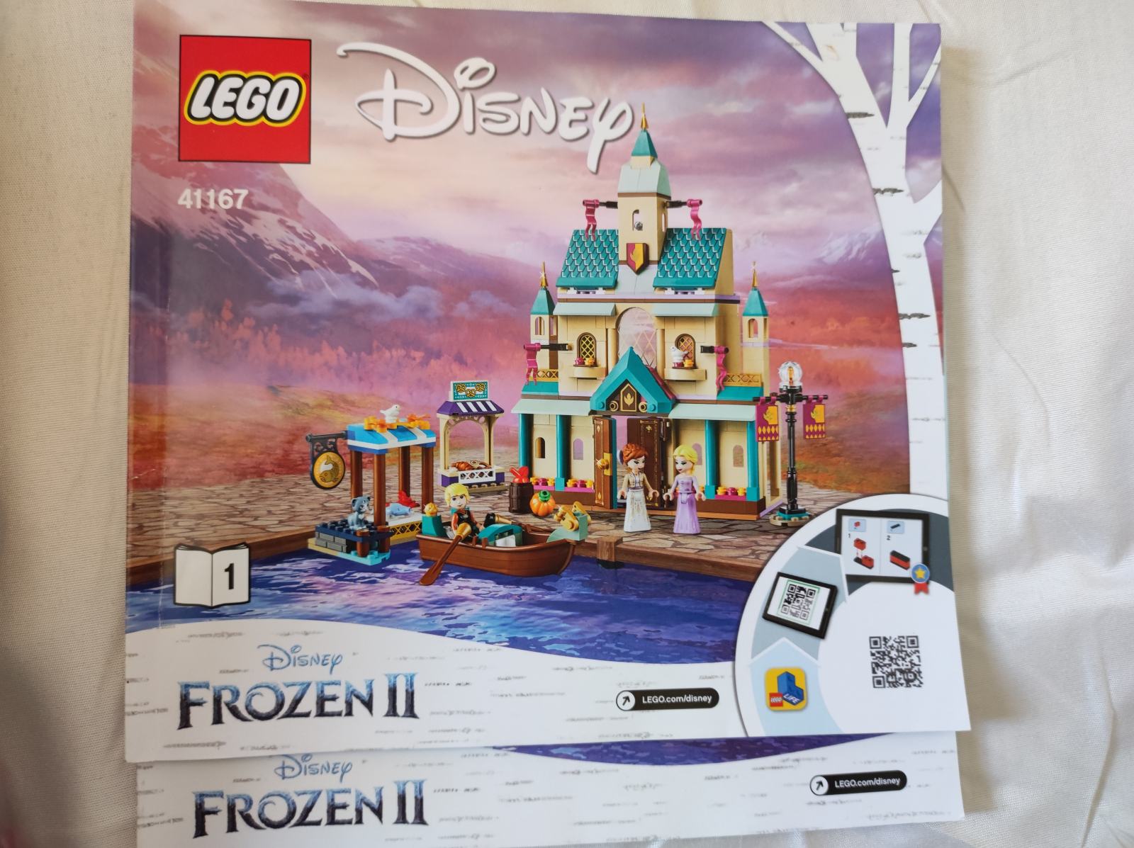 LEGO 41167 Arendrlle Castle Village Disney II Frozen