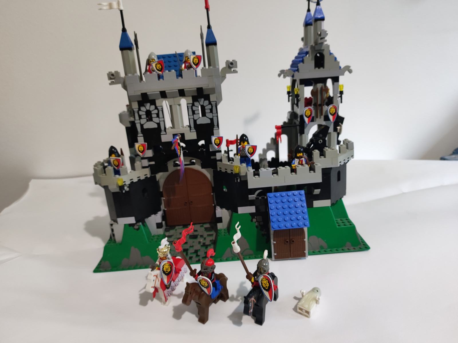 Lego 6090 Royal Knights Castle