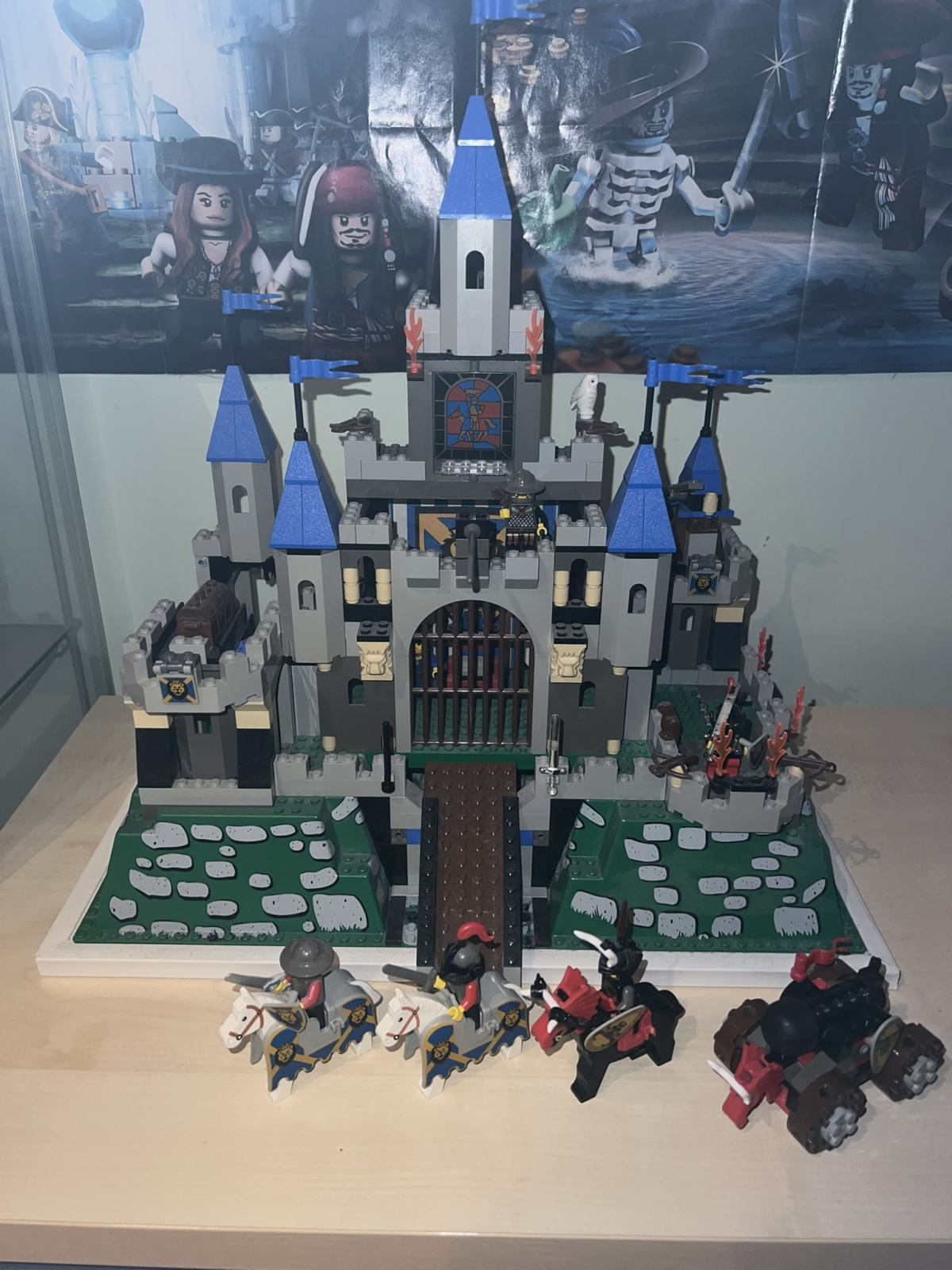 LEGO 6098 - King Leos Castle