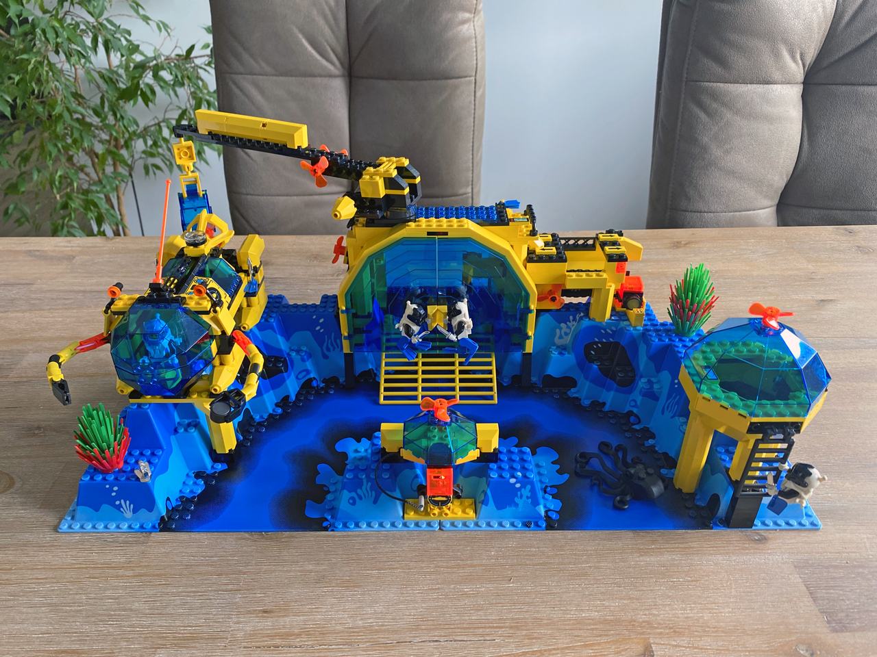 Lego 6195 Neptune Discovery Lab