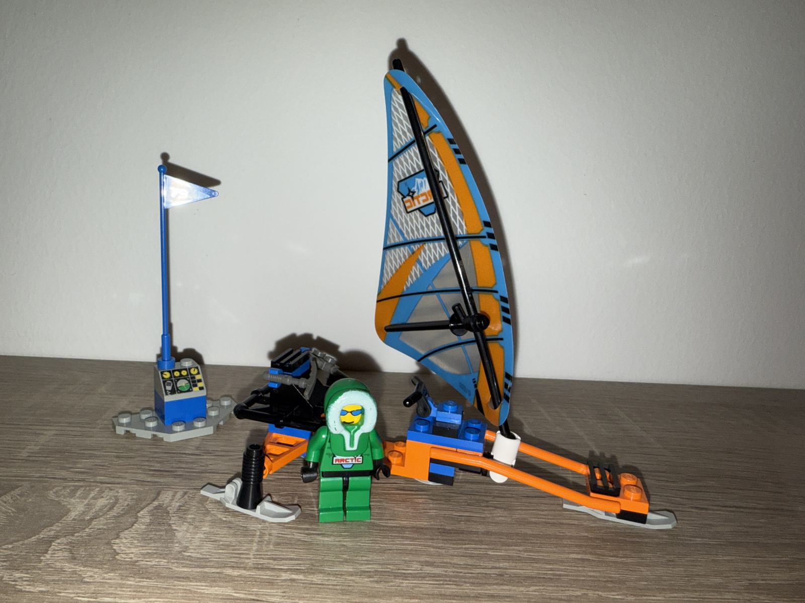 LEGO 6579 Ice Surfer (2000)