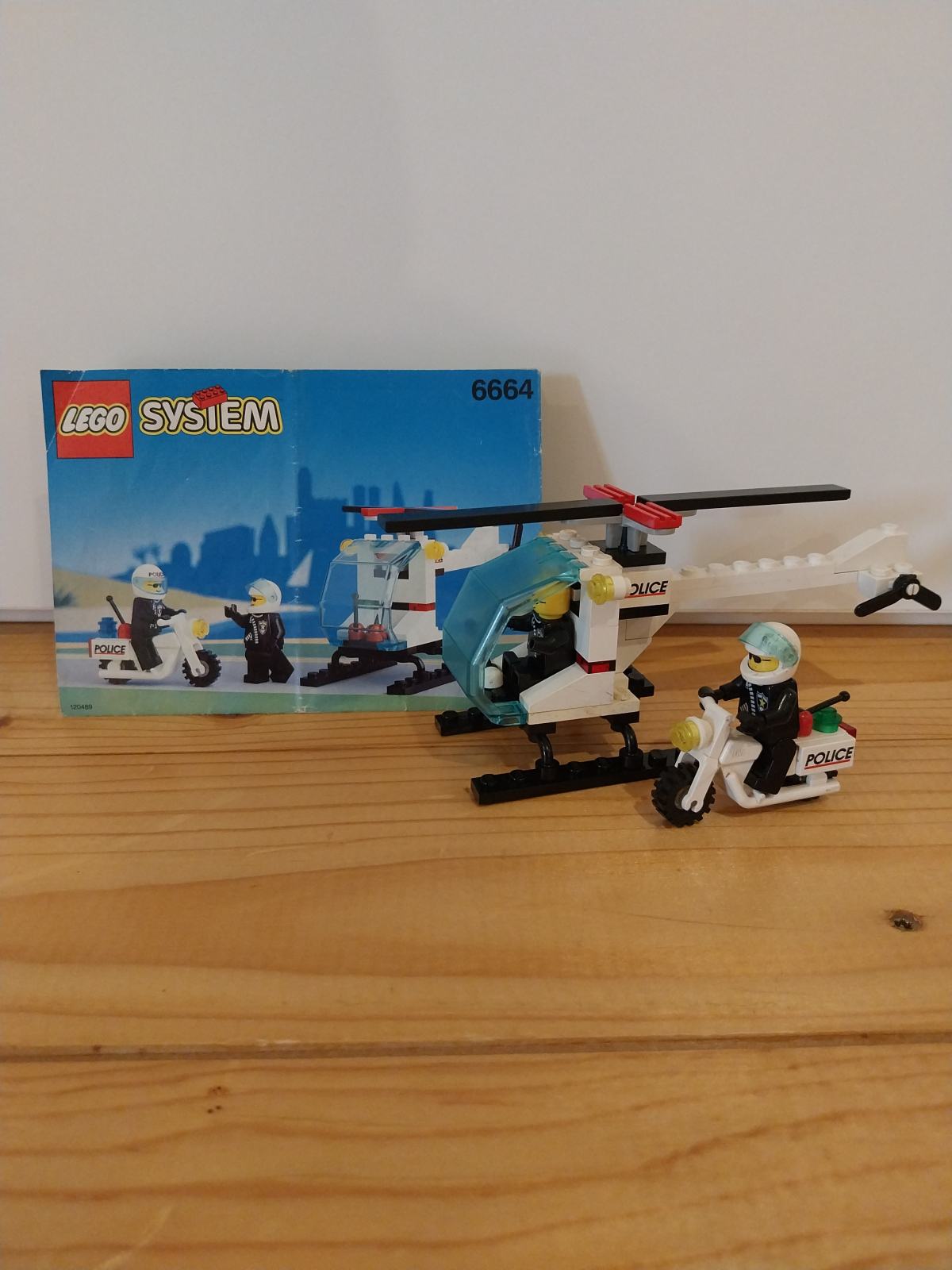 LEGO 6664 – Police Helicopter izdal leta 1993