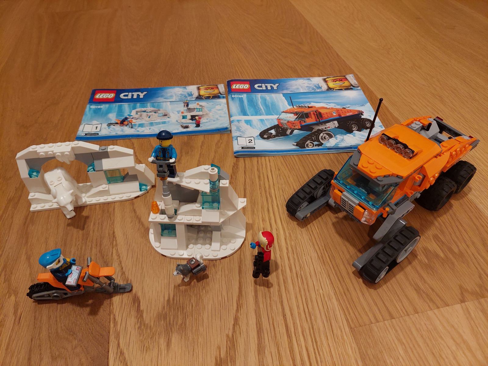 LEGO City 60194 Polarno izvidniško vozilo