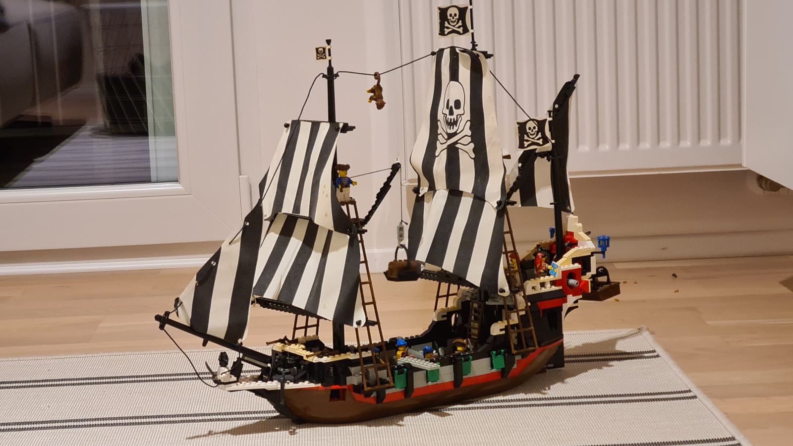 LEGO Gusarska Ladja Skulls Eye Schooner 6286
